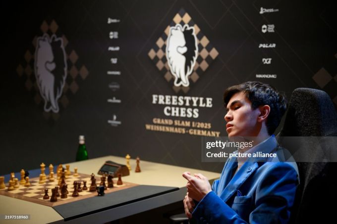 Freestyle Chess Grand Slam. Sindarov - Karuana tay-brek bahsining ...